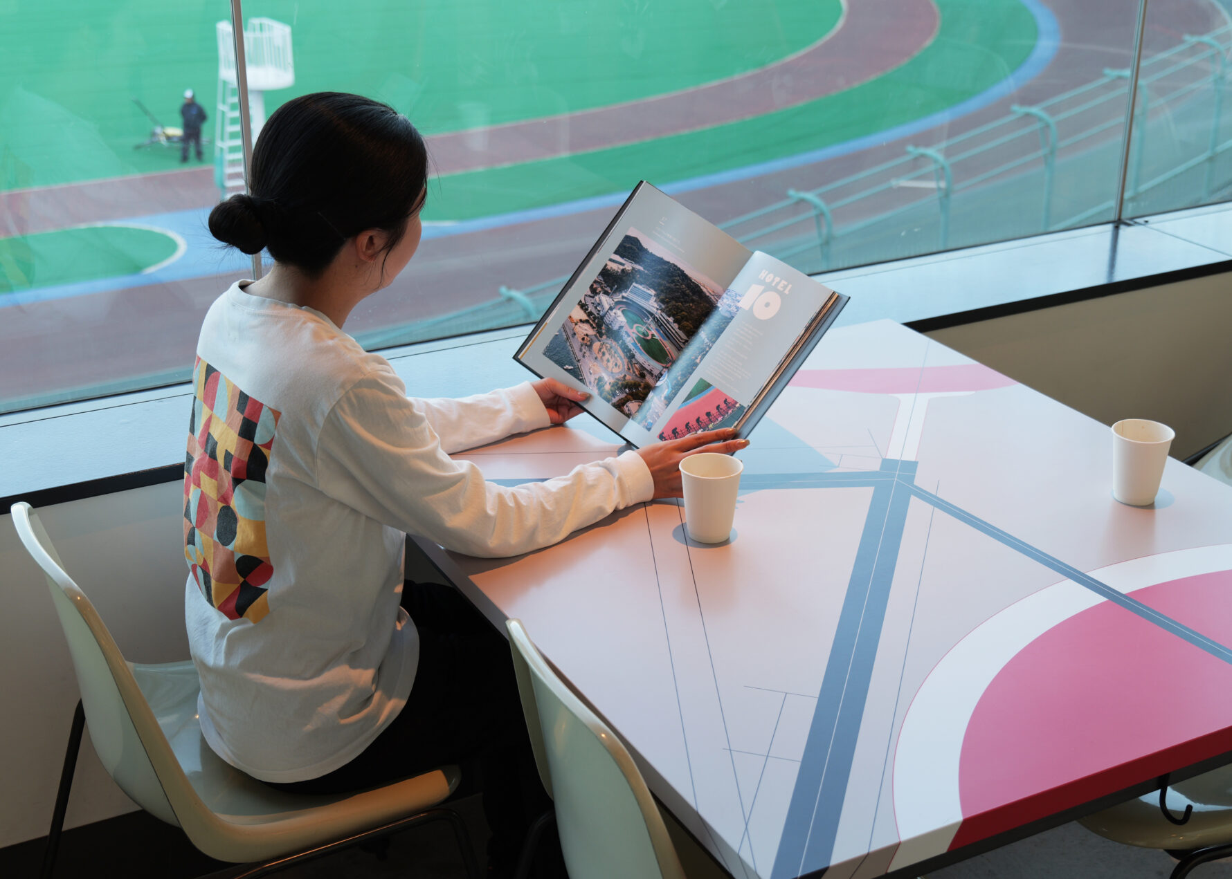 LOUNGE - SETOUCHI KEIRIN HOTEL 10 by Onko Chishin